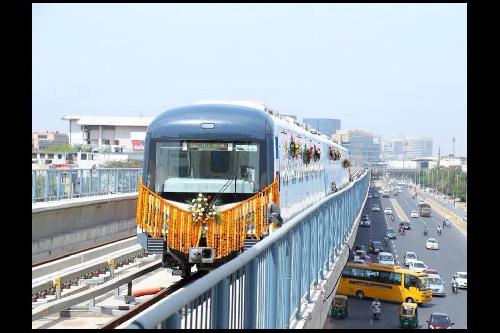Gurgaon metro Phase 2 opens | News | Railway Gazette International
